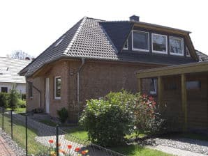 Ferienhäuser, Ferienwohnungen & Bungalows in Prerow von privat